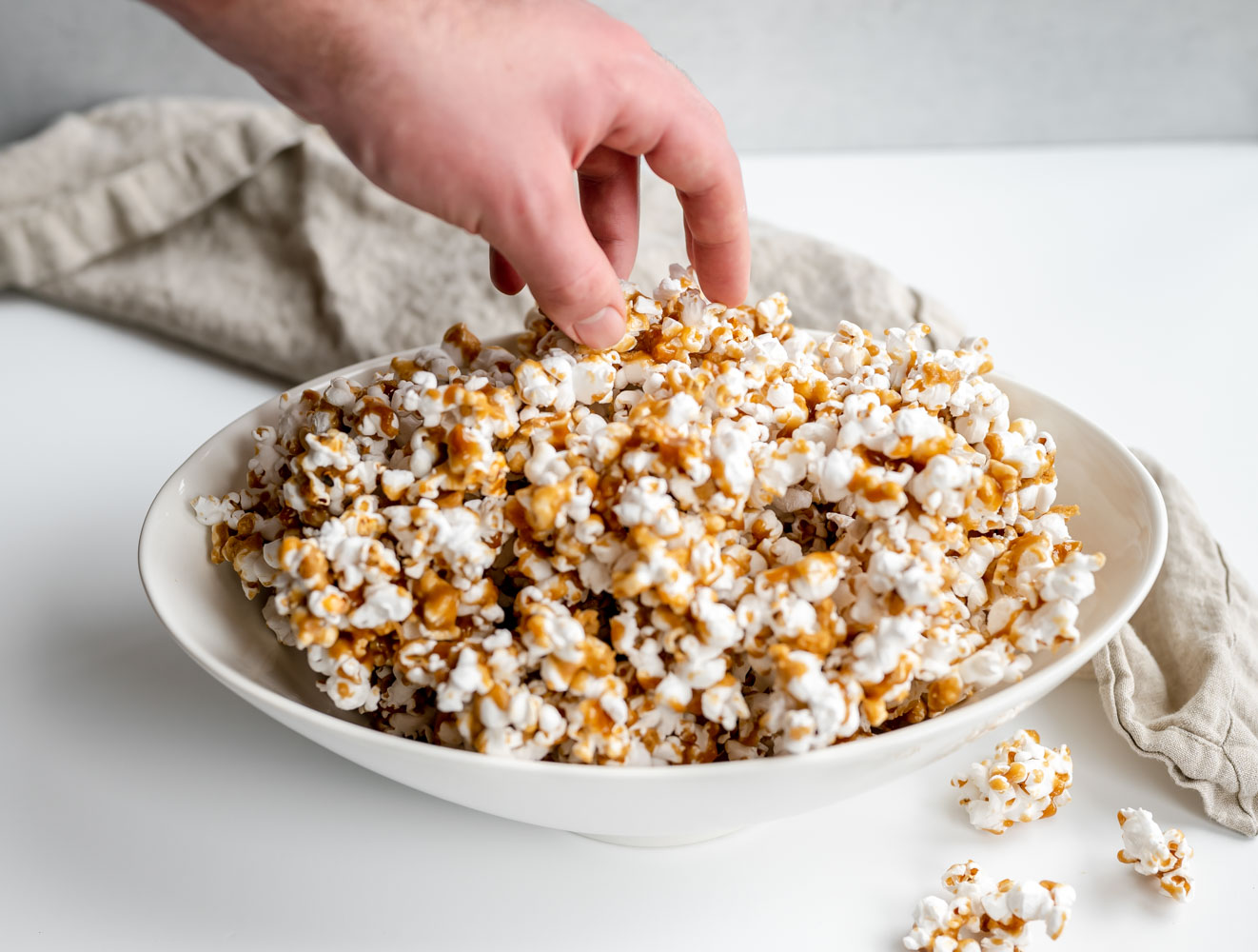 Old Fashioned Caramel Corn - Just Desserts Bakehouse